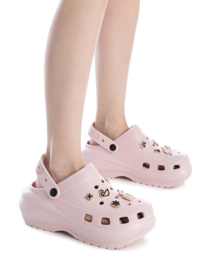 Chanclas mujer | Comodidad y estilo para el verano | Xti