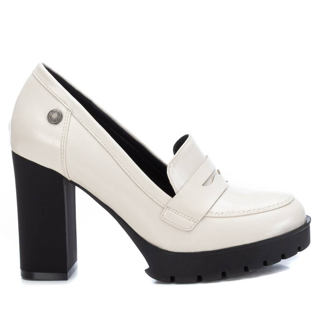 WOMEN'S SHOE REFRESH 17131502